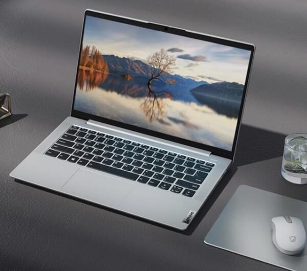 Laptop Ringan Dan Tipis Dengan Tampilan Dan Kinerja Luar Biasa