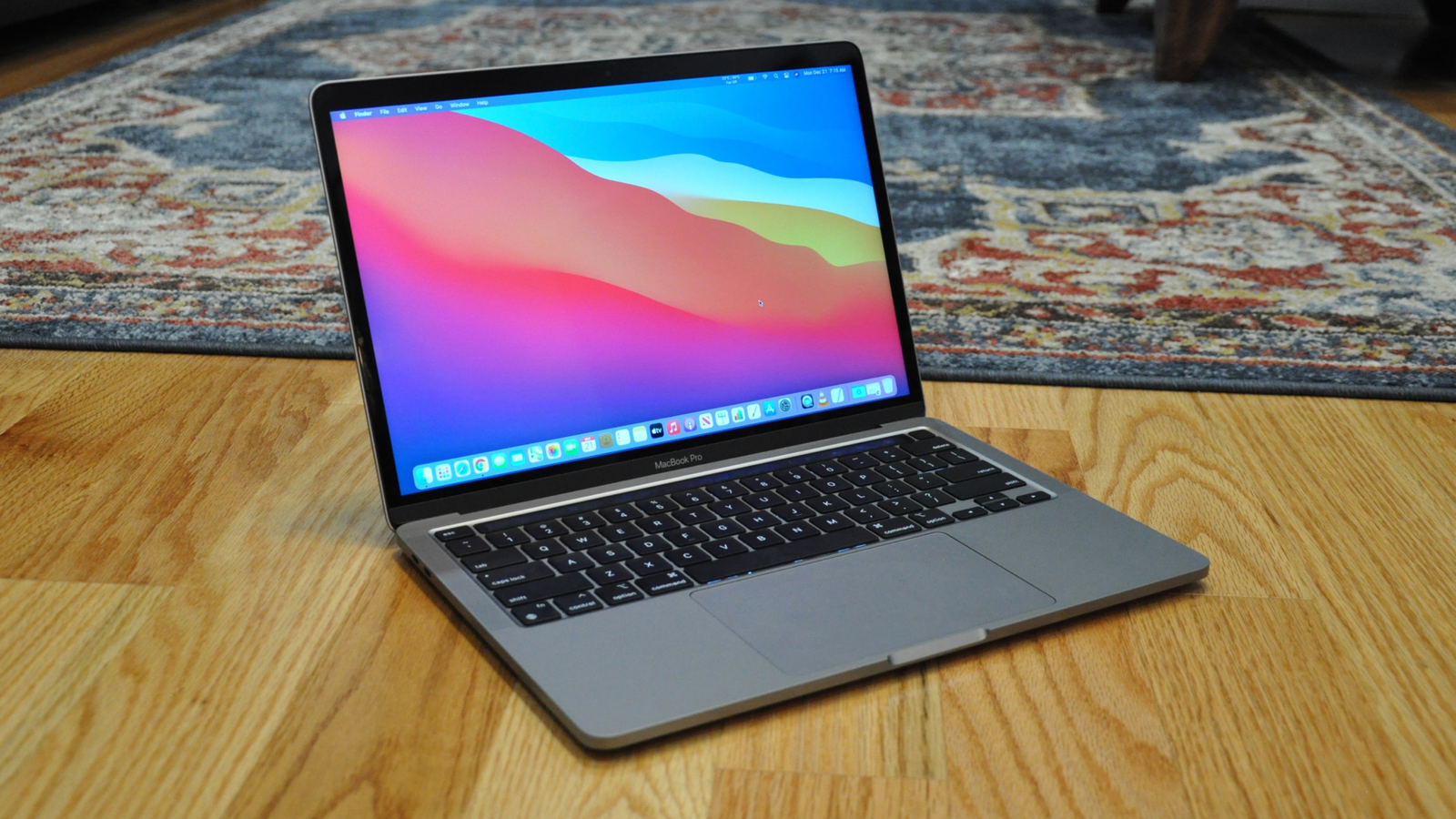 Model Laptop Apple Dengan Reputasi Terbaik Harga Terjangkau